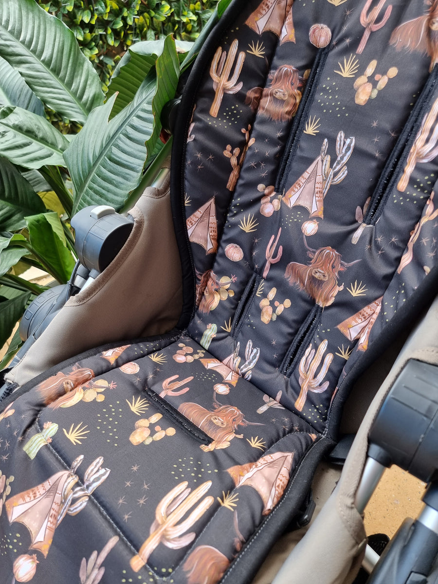 Pram Liner - Highland Cow Black – Mialie Designs